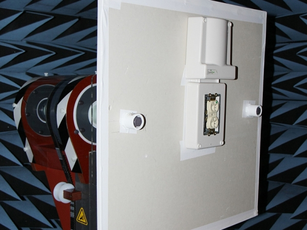 Antenna Testing Chamber Laboratory Photo Gallery ... See How It's Done